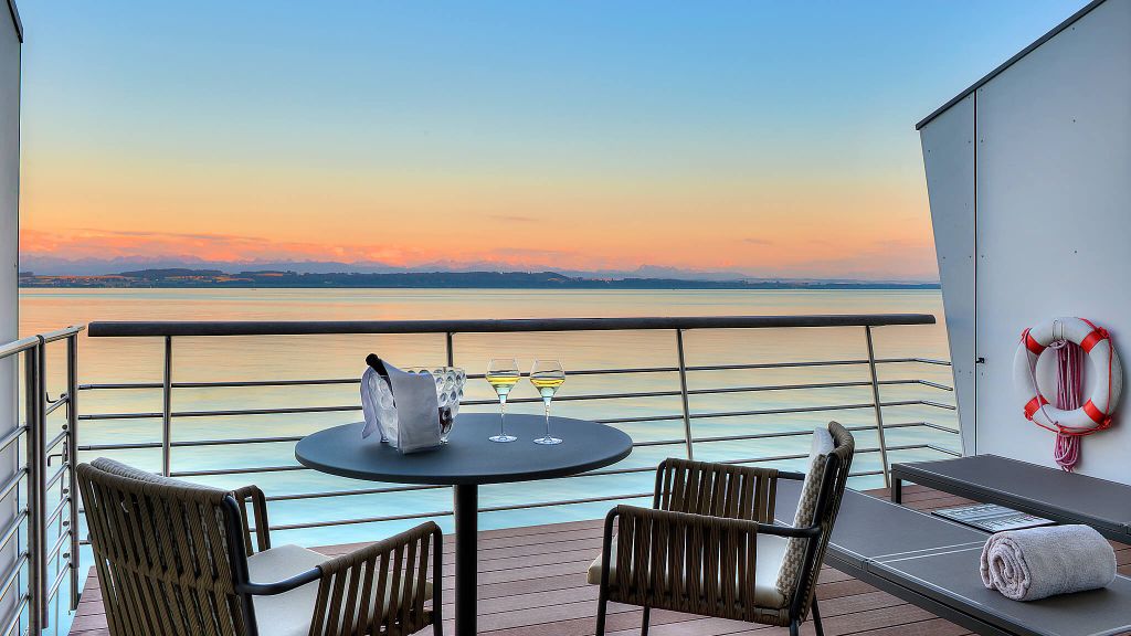 Hôtel Palafitte, Neuchâtel, Switzerland
