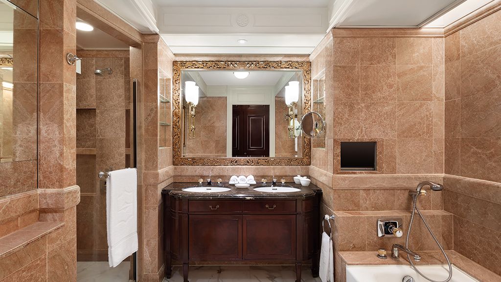 Island Shangri-La, Hong Kong, Hong Kong, Z.A.E., China